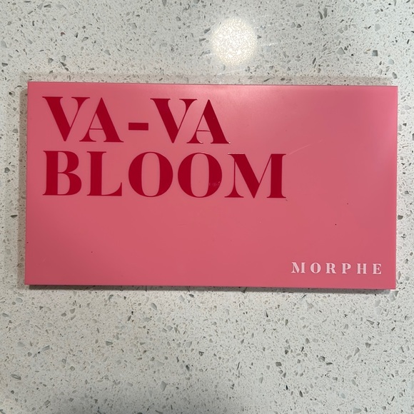 Morphe | Makeup | Morphe Va Va Bloom Eyeshadow Palette New No Box 8 Unique And Bendable Shades ...